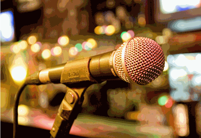 Unscene Comedy – My Favorite Open Mic: Thunderbar – by Logan O’Brien.